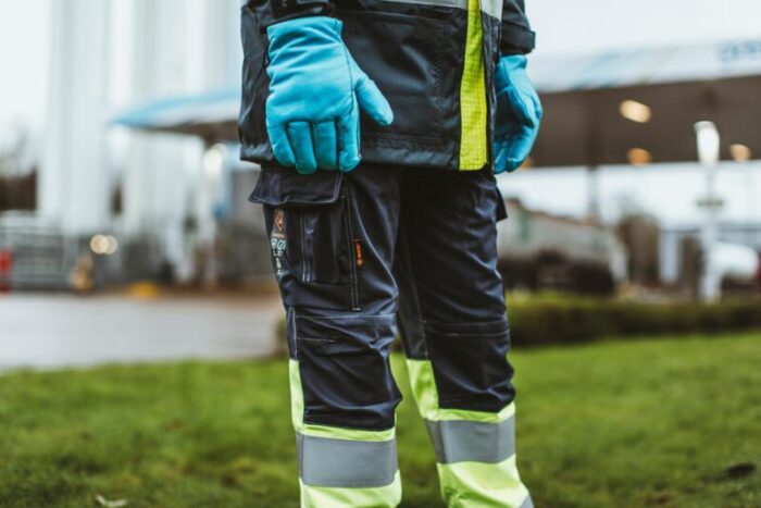 What PPE Is Needed For Cryogenic Fluid? - Hazchem Safety Ltd