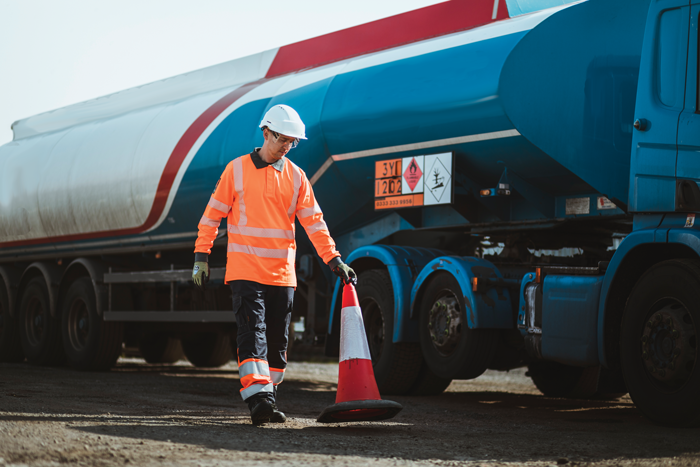 Hazchem Safety Flame Retardant Workwear PPE And ADR Products