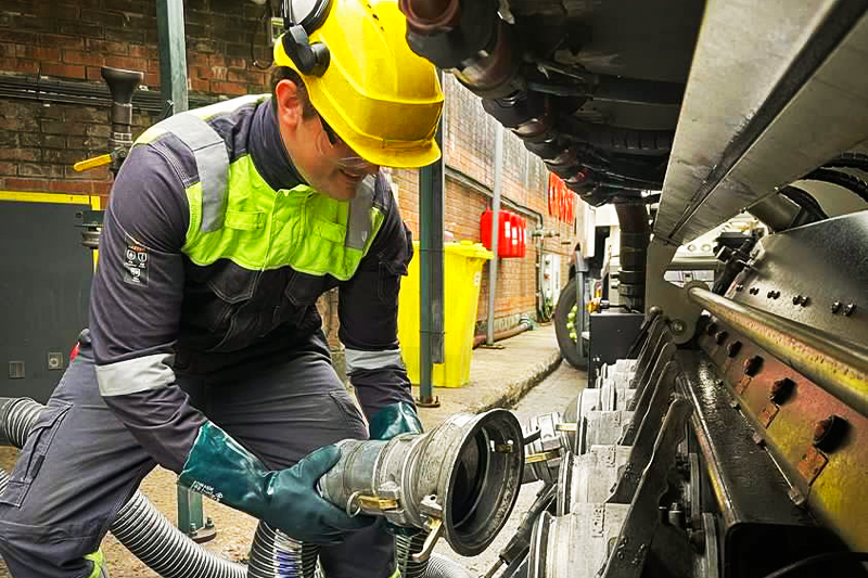 Oil And Gas PPE: Comfort Vs Compliance | Hazchem Safety Gear